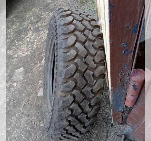 Forward Safari 540 225/75 R16 97M