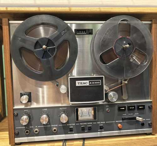 Teac A-2300 катушечный магнитофон