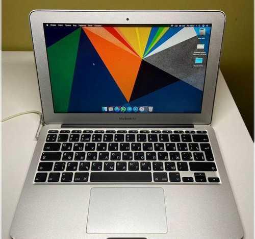 Apple macbook air 11 2010 (Core 2 Duo/акб мертвый)