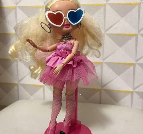 Кукла LOL Pink Chick is an O.M.G