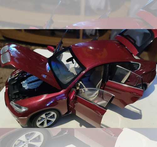 Kyosho-Bmw x6, (e71) XD drive 5.0i 2008 1/18
