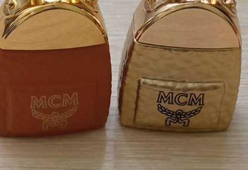 Миниатюры парфюмированной воды бренда "MCM"