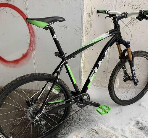 Fuji nevada 2.0 custom