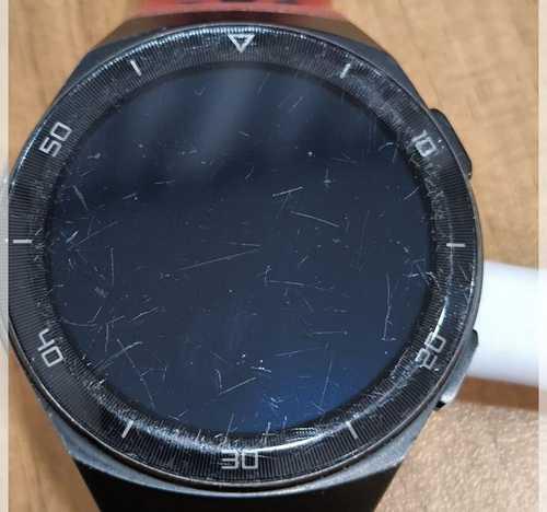 Смарт часы huawei watch gt 2е