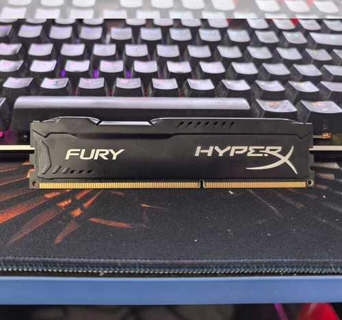 Оперативная память Kingston HyperX fury Black Seri