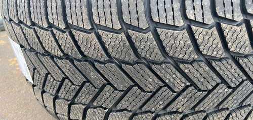 275/50R22 шины зима Michelin New на Cadillac