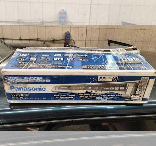 CD/DVD проигрыватель Panasonic S42