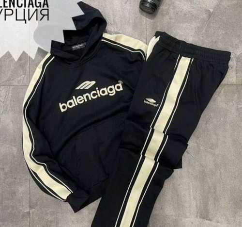 Спортивный костюм мужской balenciaga