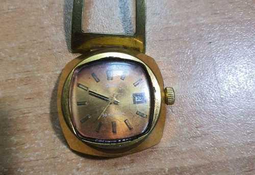 Часы женские позолоченные механические СССР Заря