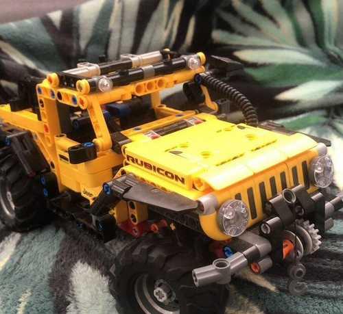 Lego Technic Jeep