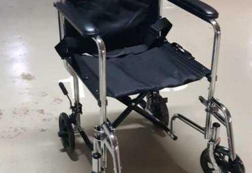 Инвалидная коляска складная Barry W3