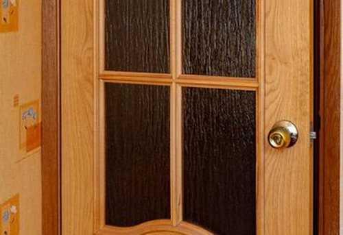 Двери межкомнатные деревянные б/у