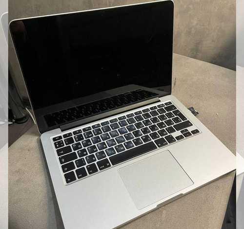 MacBook Pro 13 (2015), 128 ГБ, Core i5, 2.7 ГГц, RAM 16 ГБ, Intel Iris Graphics 6100