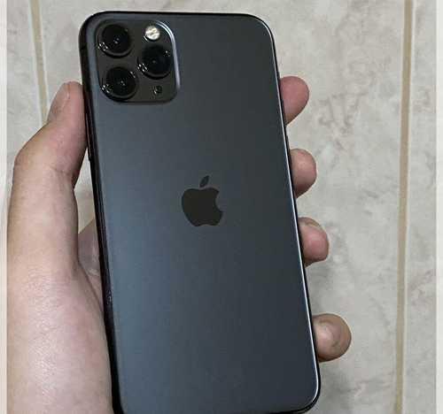 iPhone 11 Pro, 64 ГБ