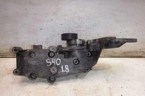 Кронштейн генератора Volvo S40 V40