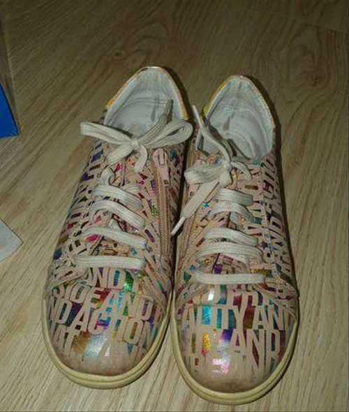 Полуботинки Антилопа 35