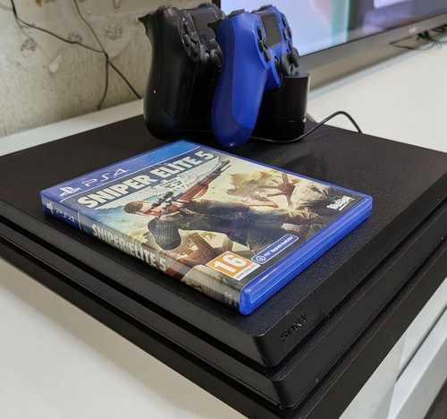 Игровая приставка ps4 pro 1tb