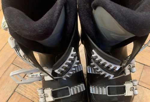 Горнолыжные ботинки детские salomon 30