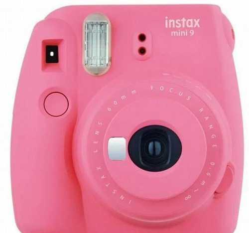 Пленочный фотоаппарат instax