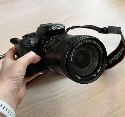 Cаnon D550 с объективом EFS 18-135 mm