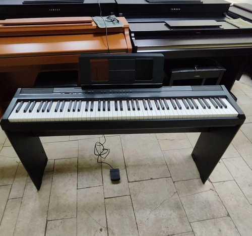 Yamaha p105 Цифровое пианино