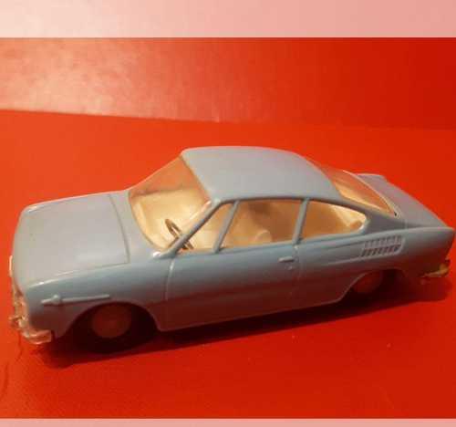 Модель 1:43 skoda coupe (kdl- igra) ЧССР