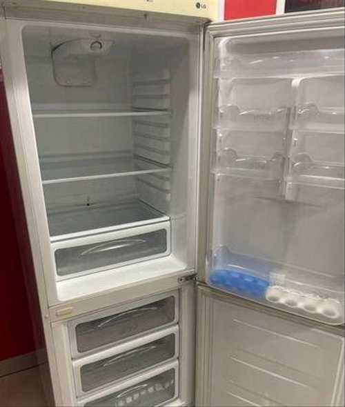 Холодильник LG (ес 31517 )