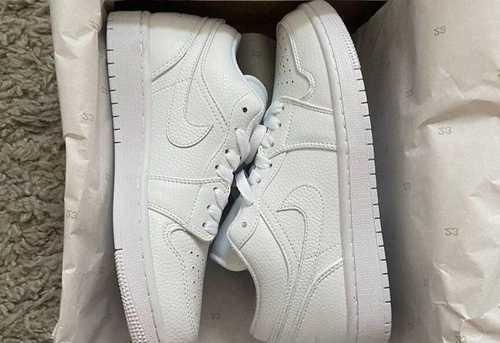 Nike Air Jordan 1 Low White Pure Platinum