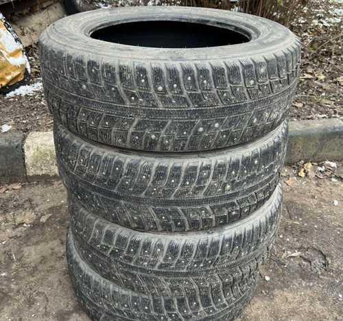 Kumho 954 205/60 R16
