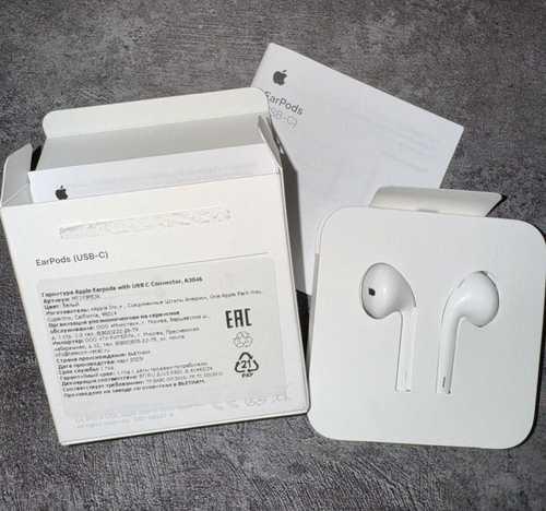 Apple earpods type-c