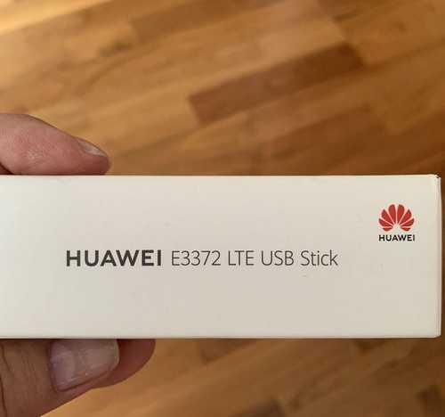 Модем Huawei E3372h-320 белый