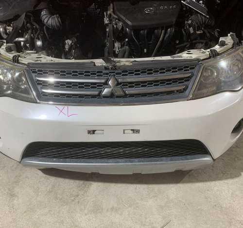 Ноускат,телевизор,Mitsubishi Outlander 2 XL