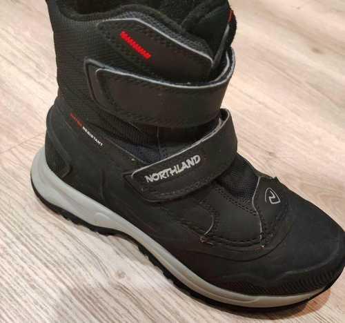 Зимние ботинки