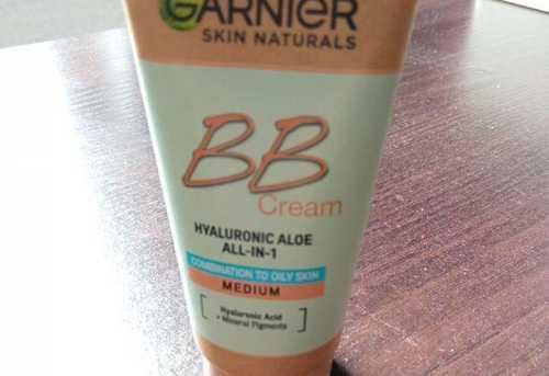 BB-крем Garnier натурально-бежевый