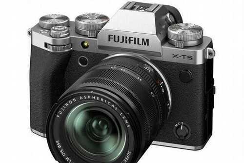 Fujifilm X-T5 kit 18-55mm f/2.8-4 Silver новый