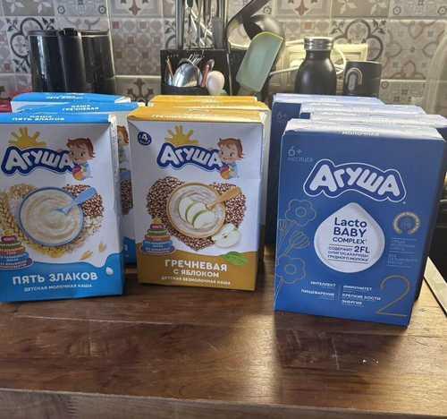 Сухая каша и смесь Агуша