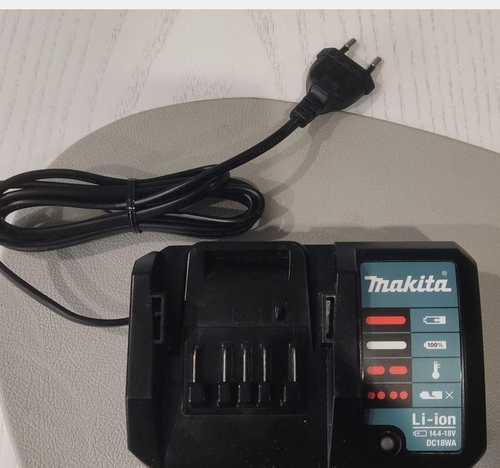 Продам зарядное устройство Makita