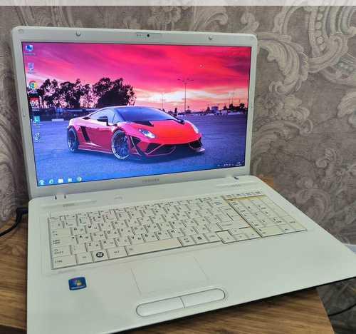 Игровой Toshiba C670 в отличном состоянии