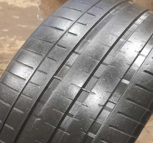 Vredestein Ultrac Vorti 295/35 R21 107Y