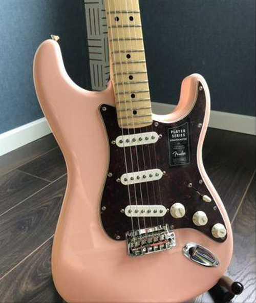 Fender Player Stratocaster MN Shell Pink