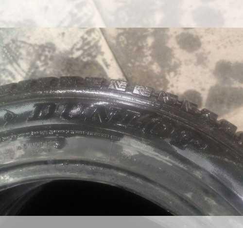 Dunlop SP Winter Ice 01 205/60 R16 92T