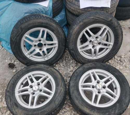175/70 R13 Viatti Strada Asimmetrico Лето Литые R1