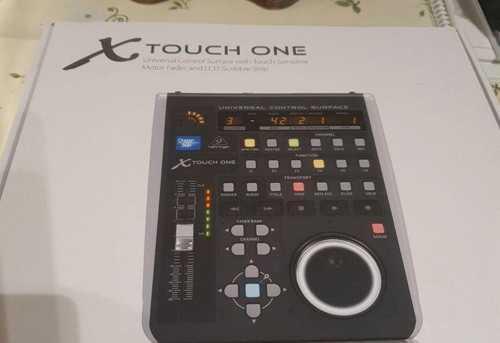 Студийный медиаконтроллер behringer X-touch ONE