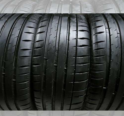 Michelin Pilot Sport 4 S 235/40 R19 96Y