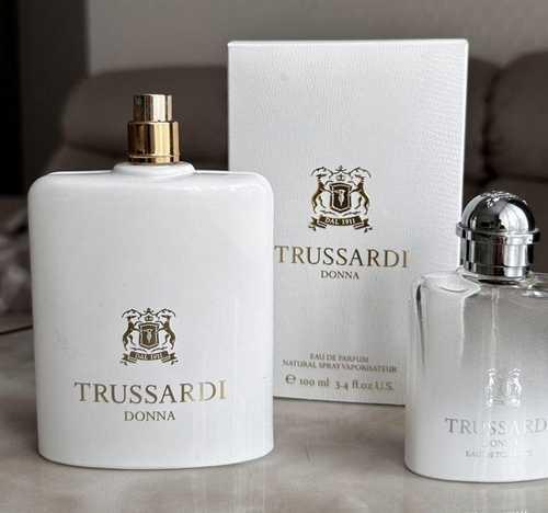 Пустые флаконы от парфюма Trussardi Donna