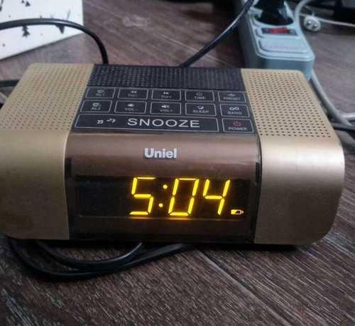 Часы радио будильник uniel urt-32ybz