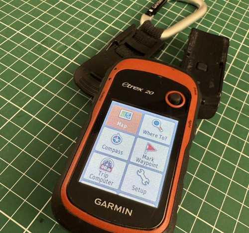 GPS Навигатор Garmin eTrex 20   крепления