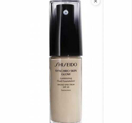 Тональный крем shiseido skin glow