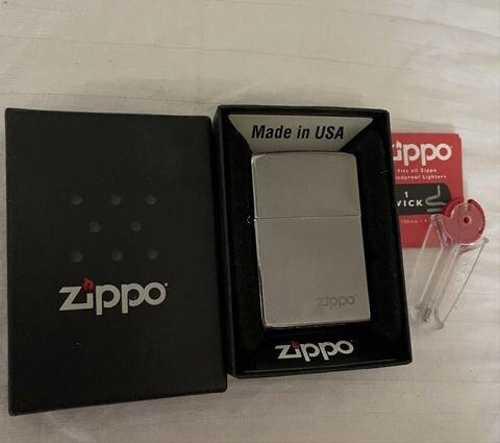 Зажигалка zippo