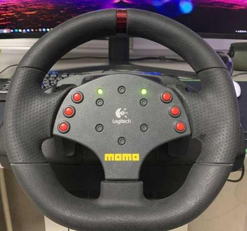 Игровой руль logitech momo racing